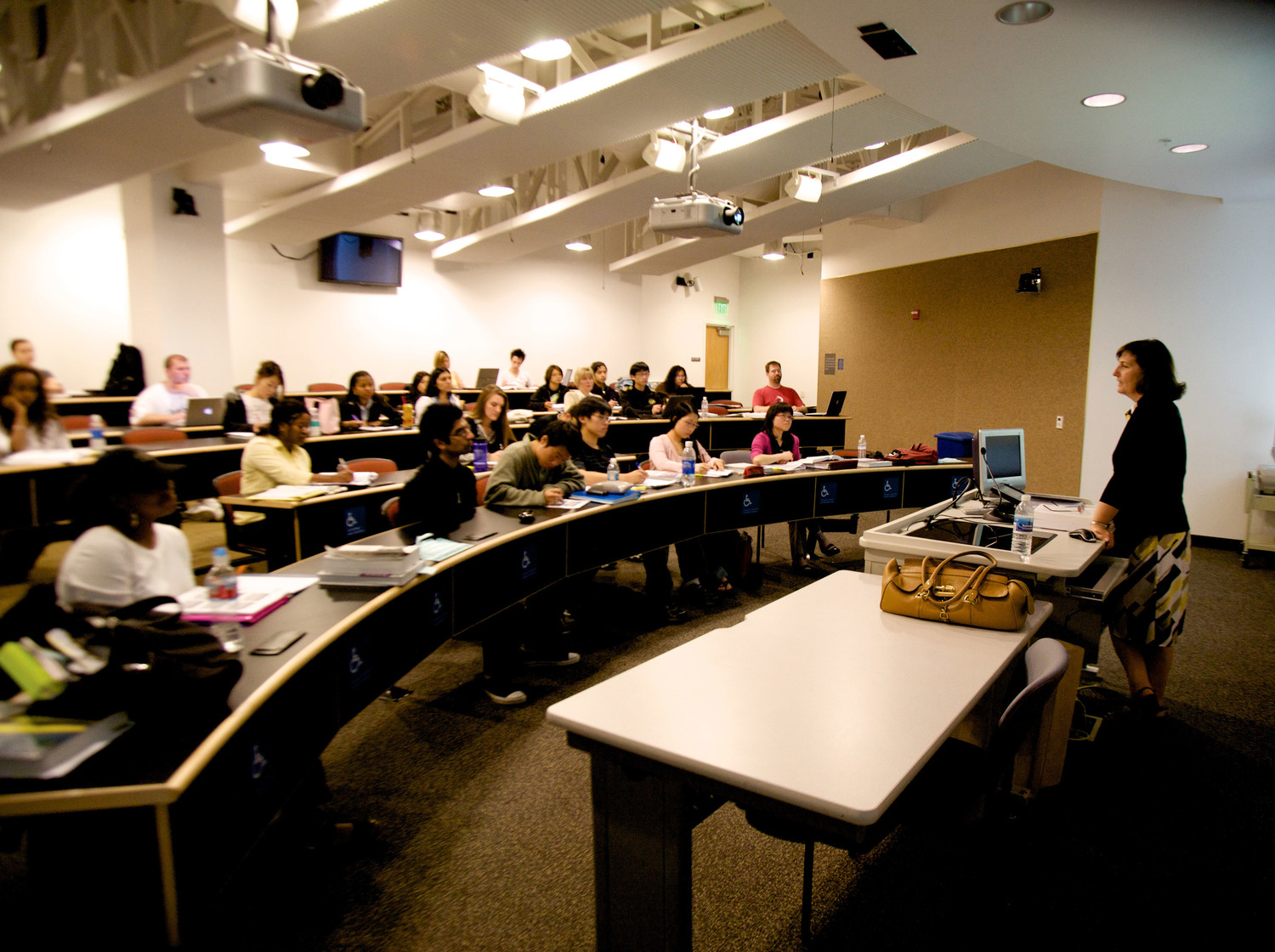 Students First: Cal State East Bay Working to Increase Graduation Rates ...